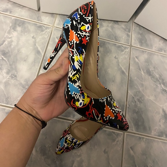 Anne Michelle | Shoes | Anne Michelle Graphic Heels | Poshmark